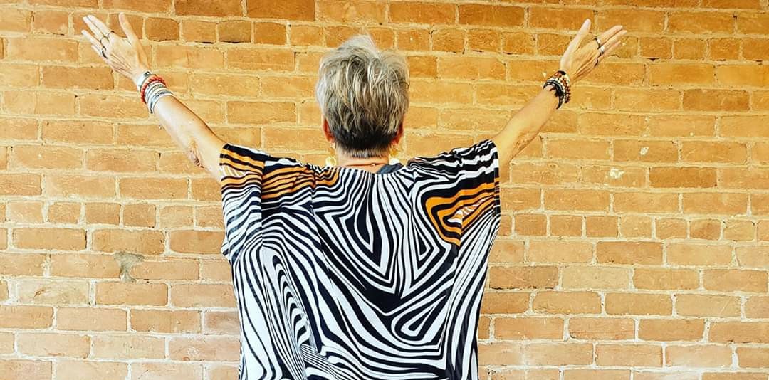 Contact – Julie Shangle